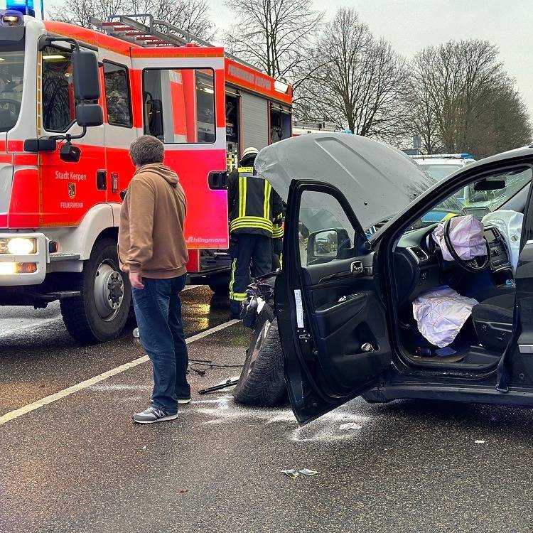 Kerpen: Schwerverletzte nach Unfall - Radio Erft